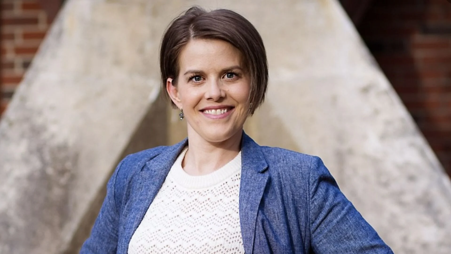 Maine lawmaker censured for transgender post drops lawsuit - The ...