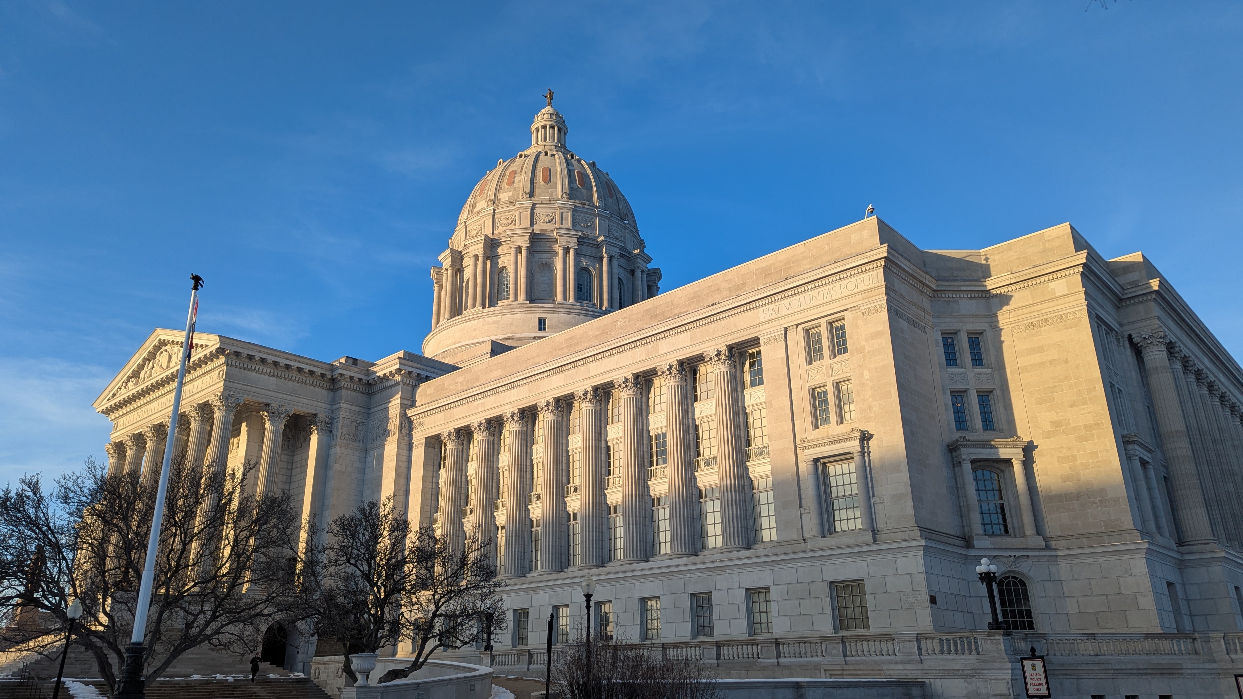 Gov. Kehoe’s plan to phase out Missouri income taxes moves to the ...